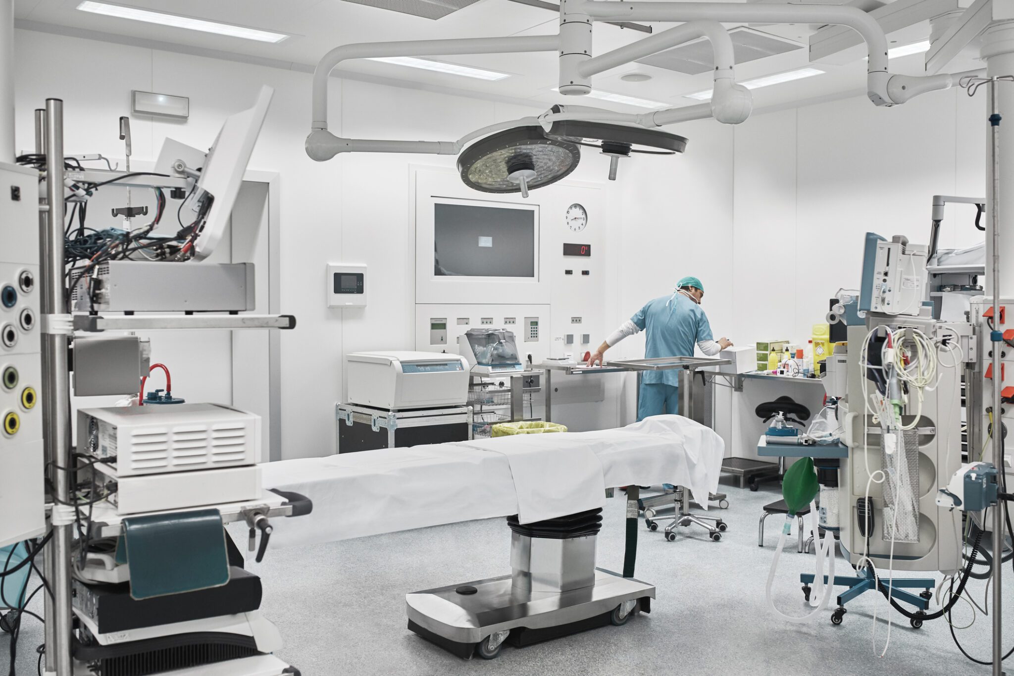 Benefits of RTLS & Supply Chain Management in Hospitals